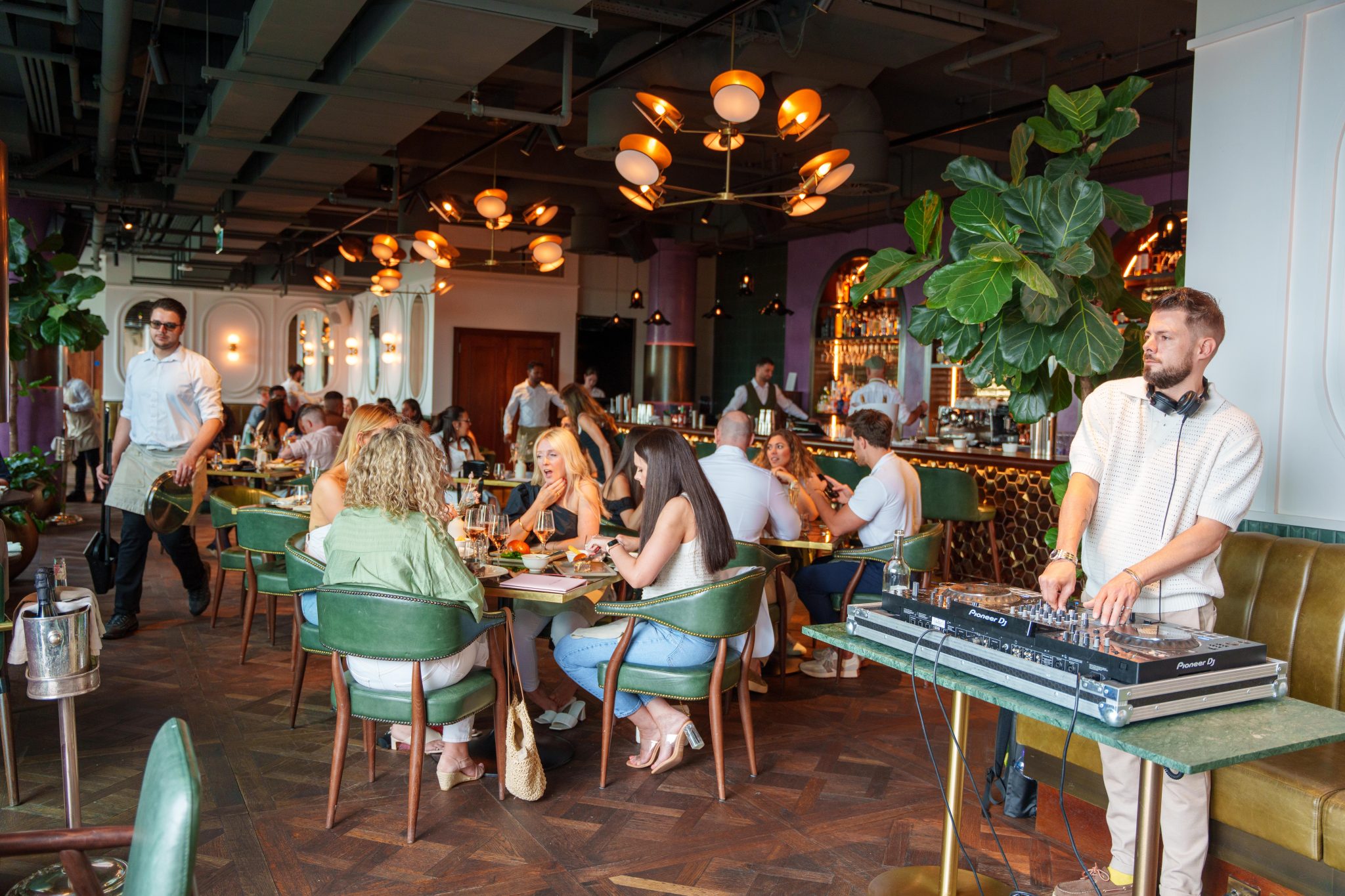 Weekend Brunch | Wagtail - ETM Collection